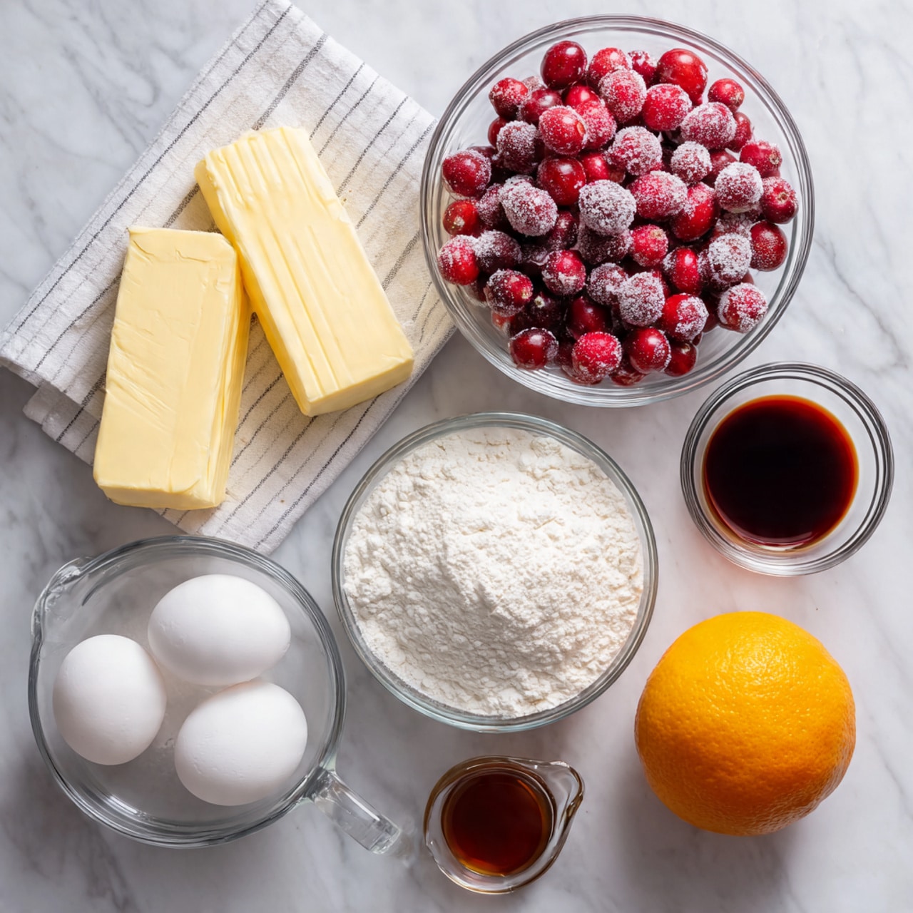 Cranberry Christmas Cake: Festive & Irresistibly Delicious